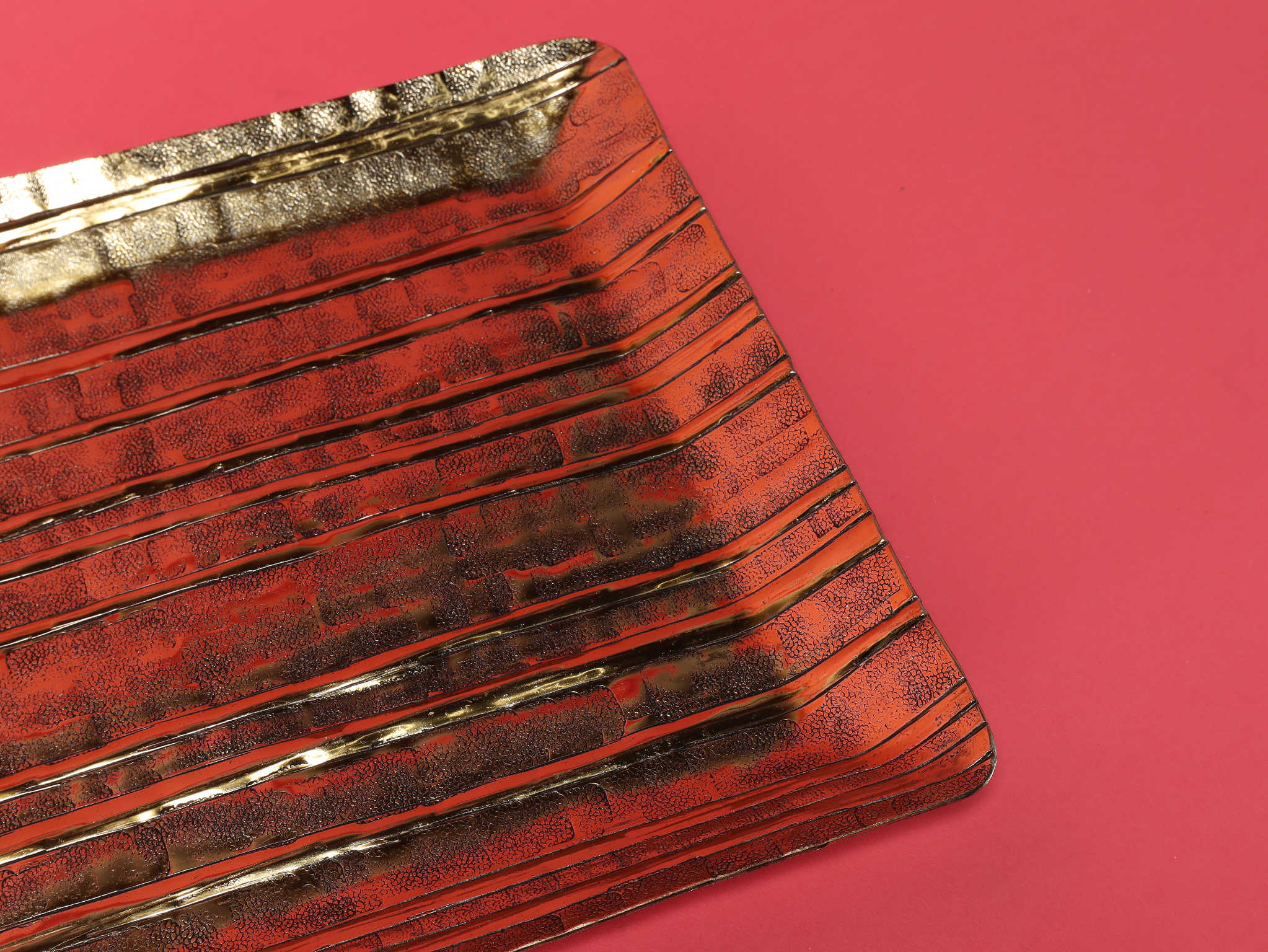 バンドトレイ ゴールド | ロイズ・アンティークス | ヨーロッパのアンティーク/ヴィンテージ家具