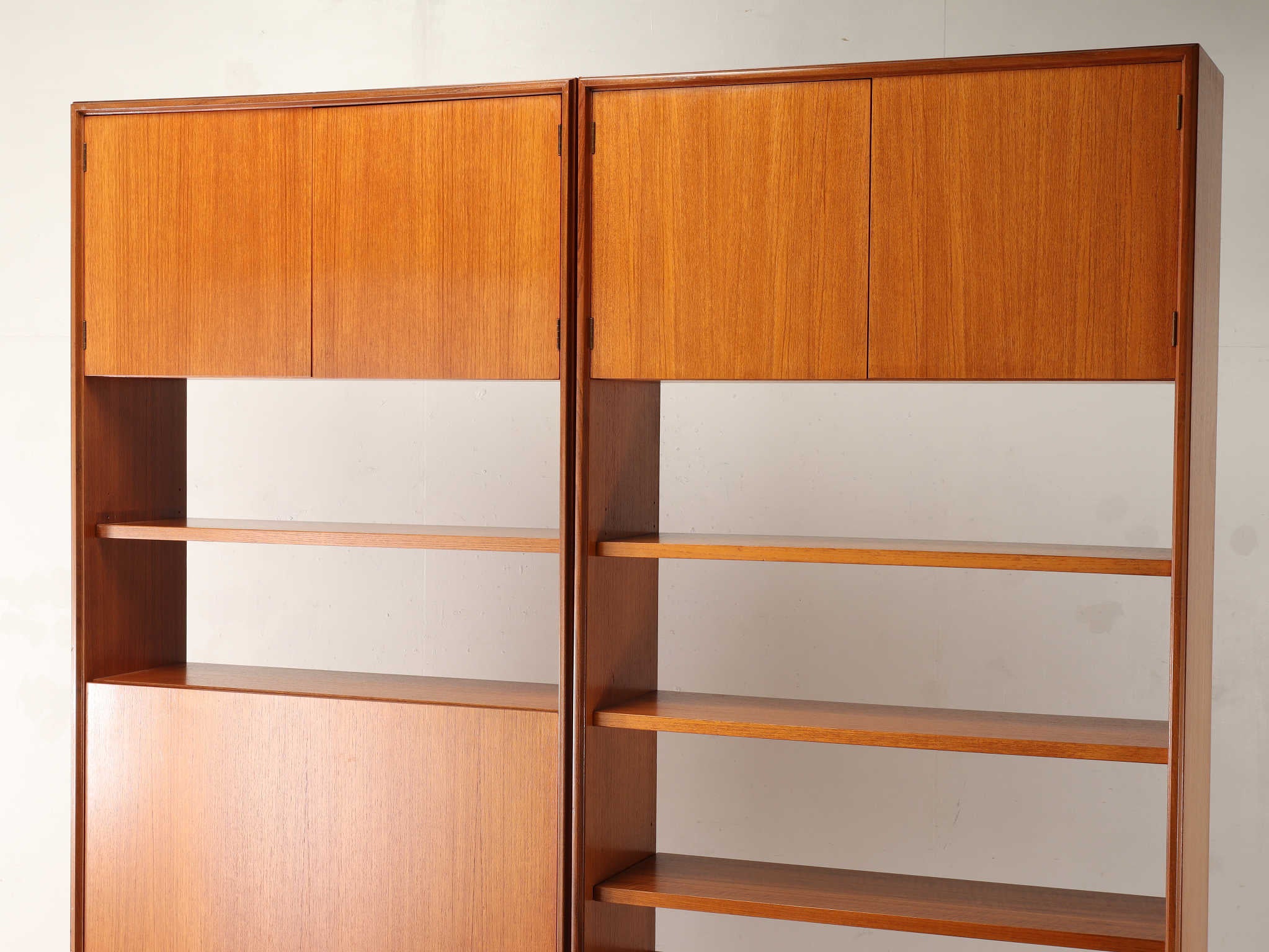 G-PLAN ユニットシェルフ | ロイズ・アンティークス | ヨーロッパのアンティーク/ヴィンテージ家具