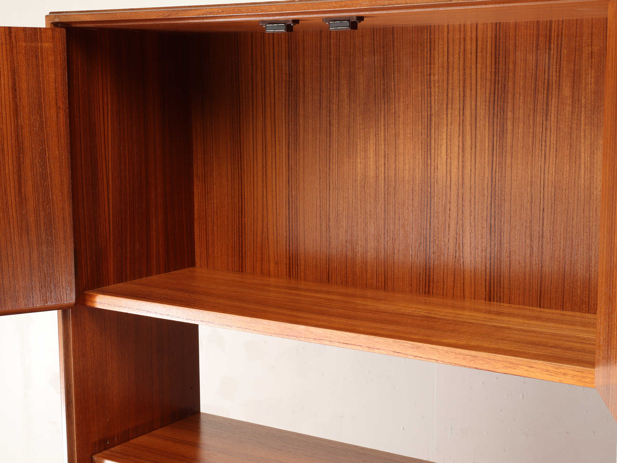 G-PLAN ユニットシェルフ | ロイズ・アンティークス | ヨーロッパのアンティーク/ヴィンテージ家具