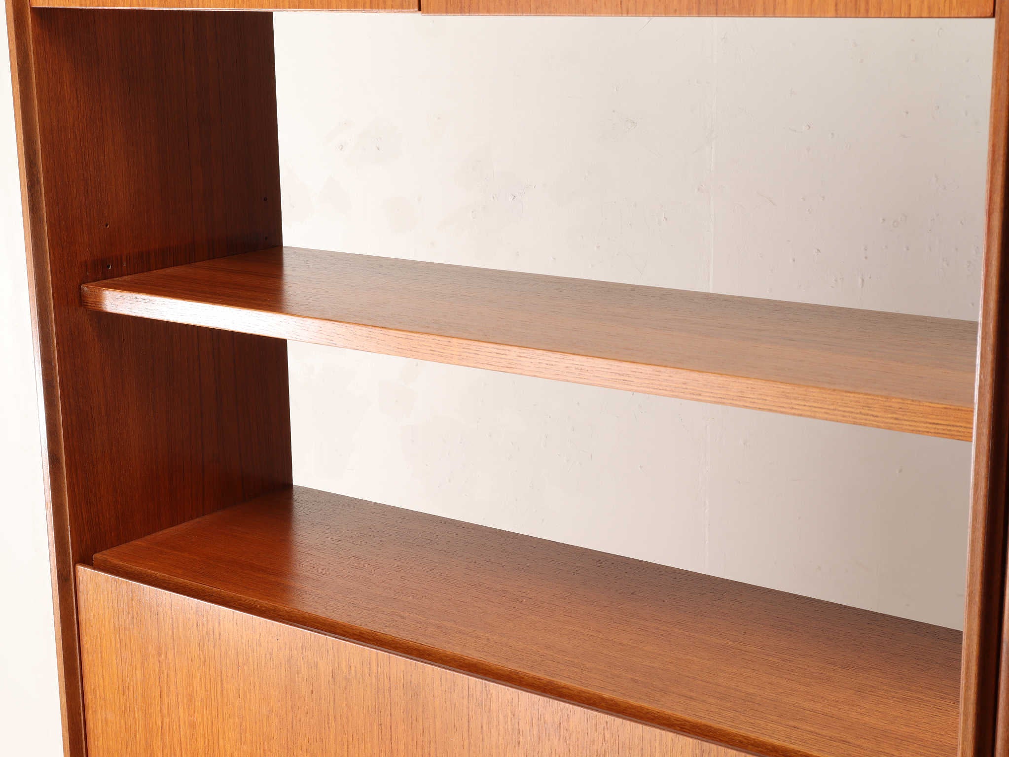 G-PLAN ユニットシェルフ | ロイズ・アンティークス | ヨーロッパのアンティーク/ヴィンテージ家具