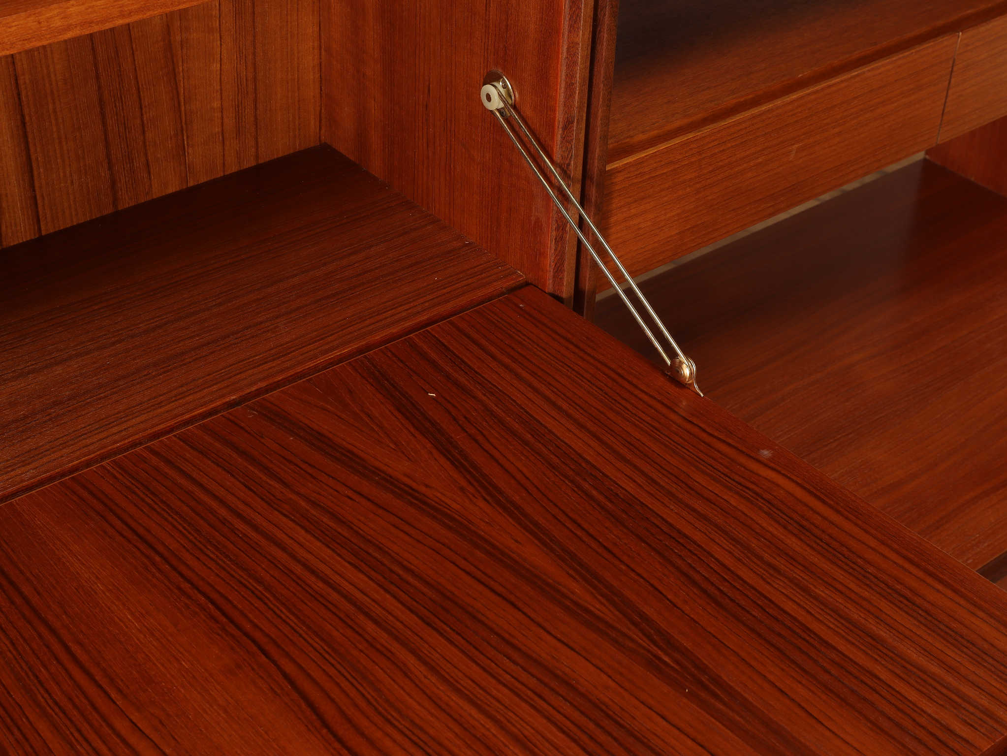 G-PLAN ユニットシェルフ | ロイズ・アンティークス | ヨーロッパのアンティーク/ヴィンテージ家具