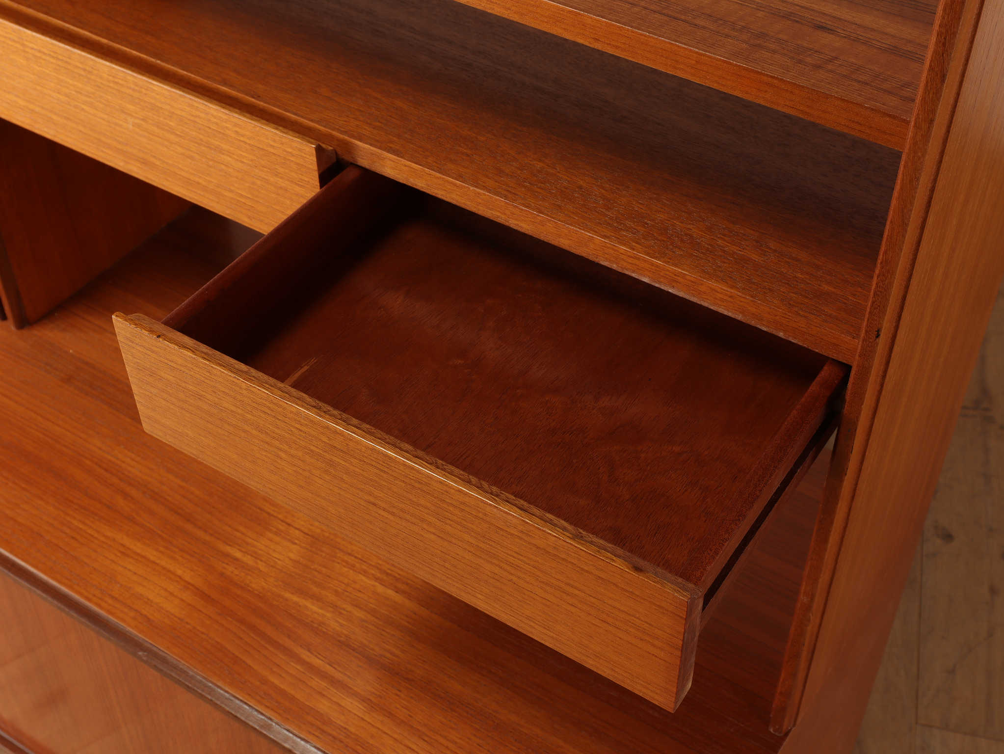 G-PLAN ユニットシェルフ | ロイズ・アンティークス | ヨーロッパのアンティーク/ヴィンテージ家具